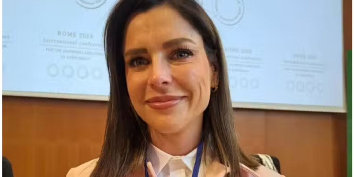 Olivia Maurel, nacida por vientre de alquiler, también fu...