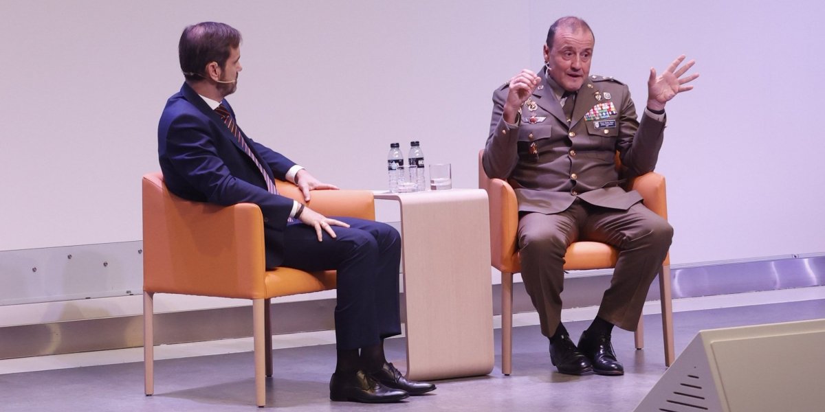 General de brigada Víctor Bados: “EEUU no se va a ir de E...