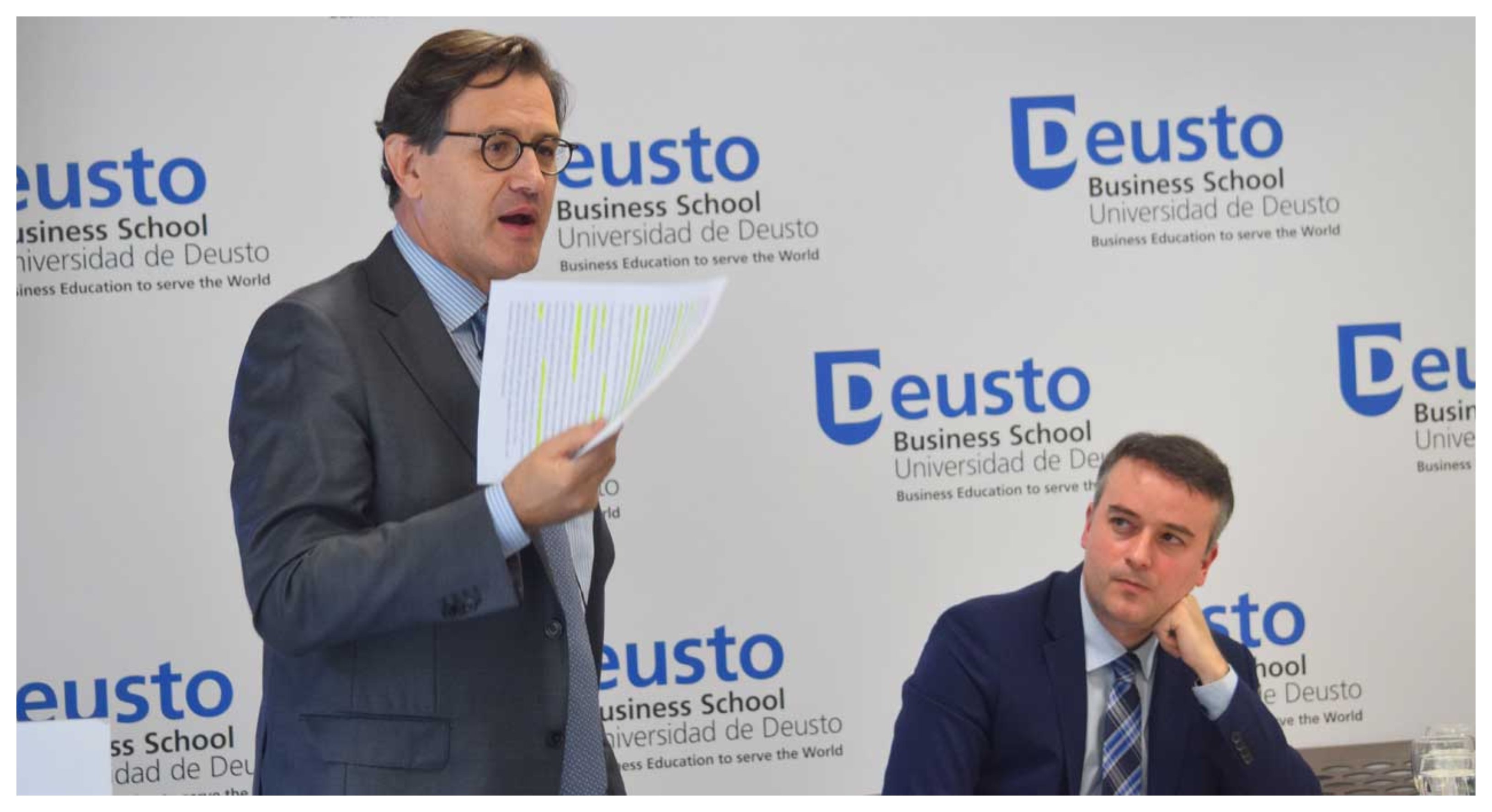Cenas Llorente. Mesa y mantel con Iván Redondo… y se fuer...