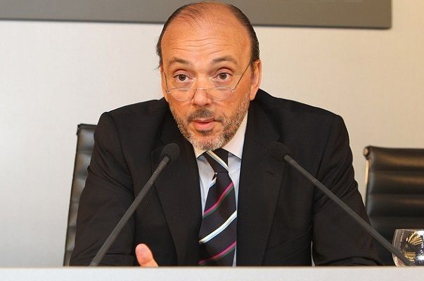 PRISA. Los favores de Javier Monzón no le han servido para presidir el ...