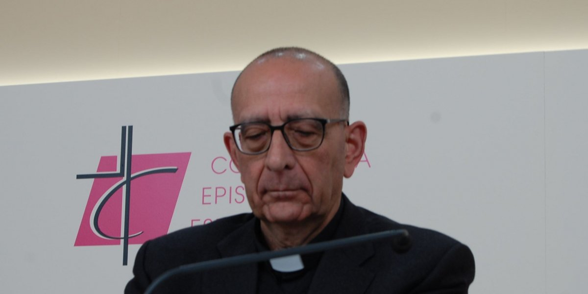 Omella critica la nueva ley del aborto, pero pide “garant...